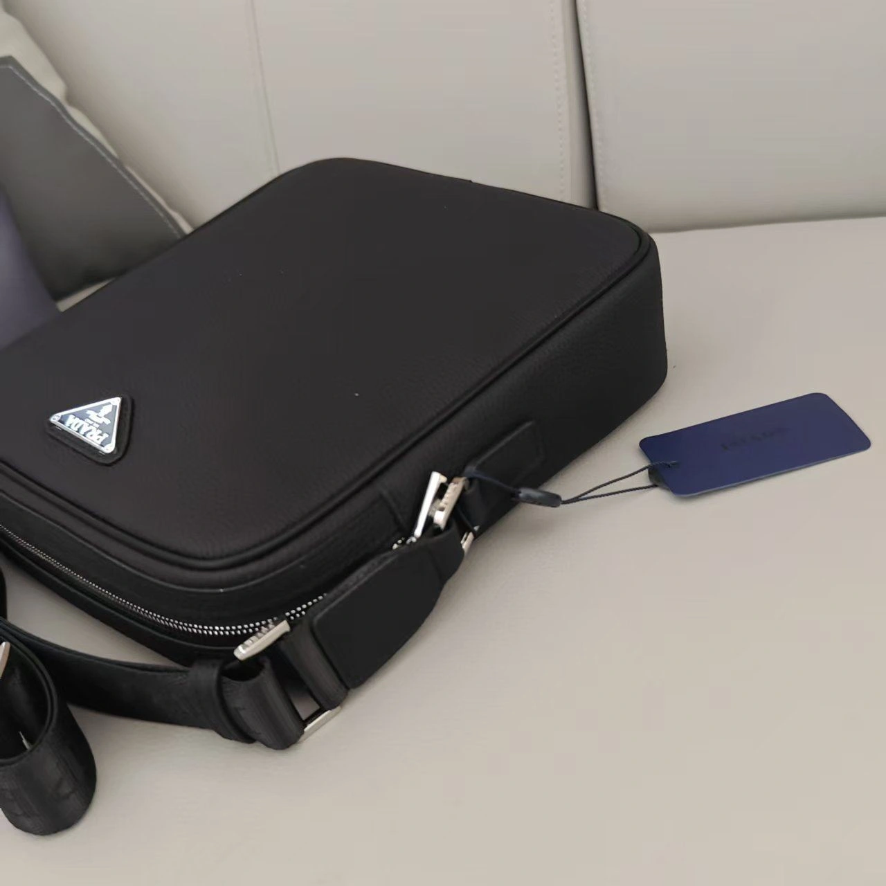 Low-cost Mens Prada Satchel Bags
