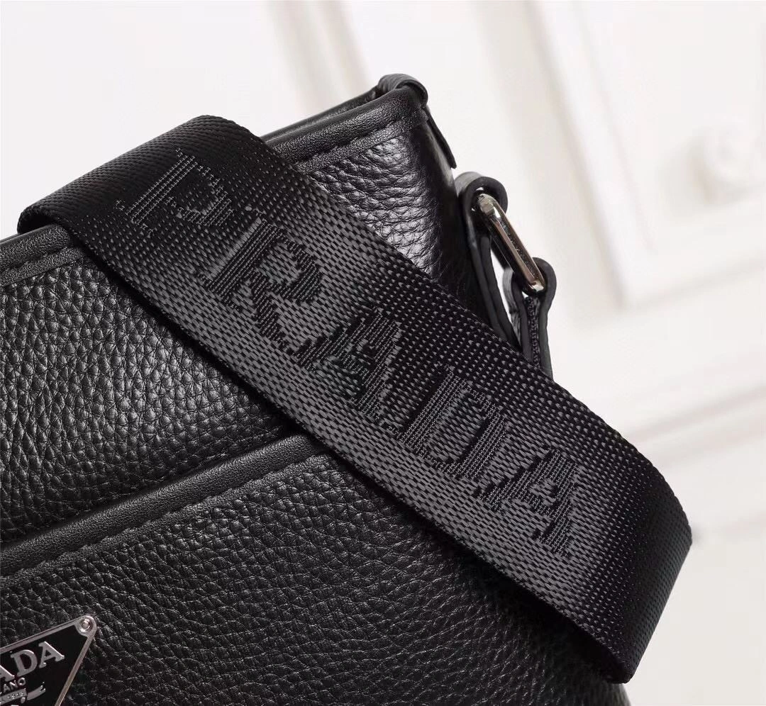 Top mirror Mens Prada Satchel Bags