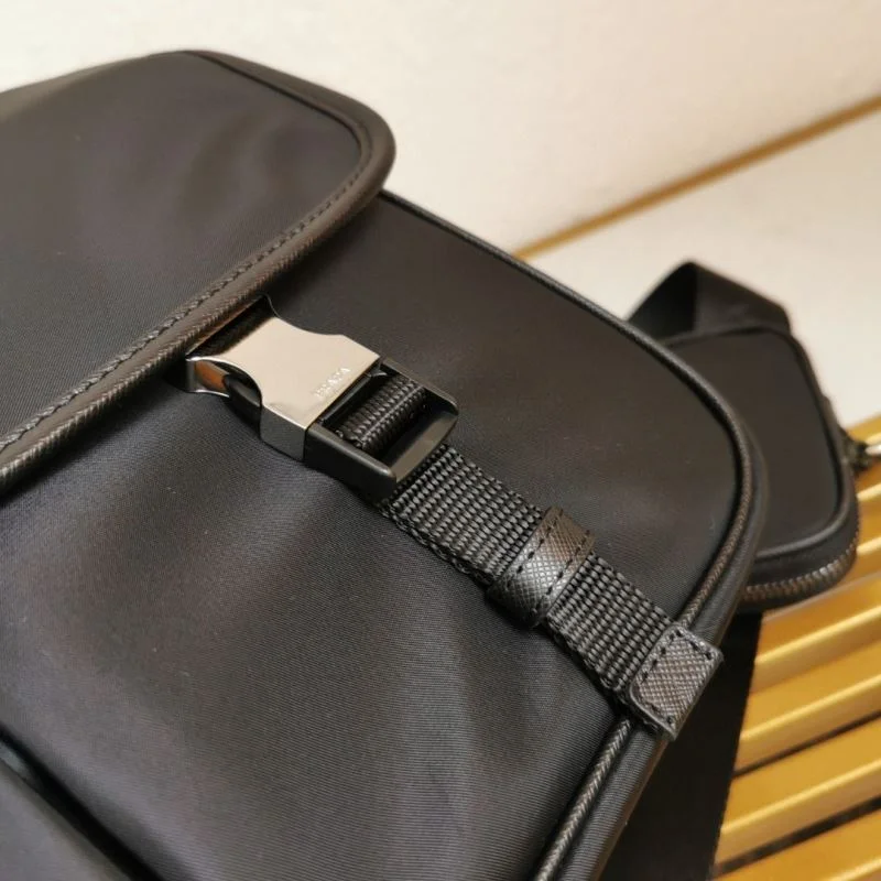 Inexpensive Mens Prada Satchel Bags