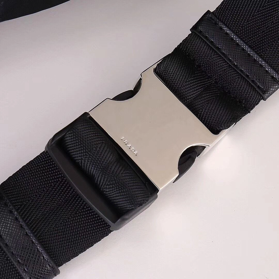 Accurate model Mens Prada Waist Chest Packs