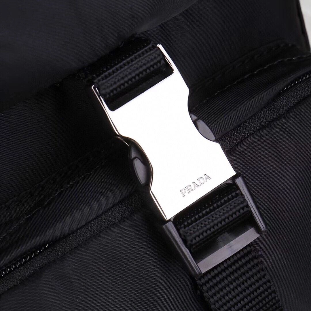 Factory-made Mens Prada Waist Chest Packs