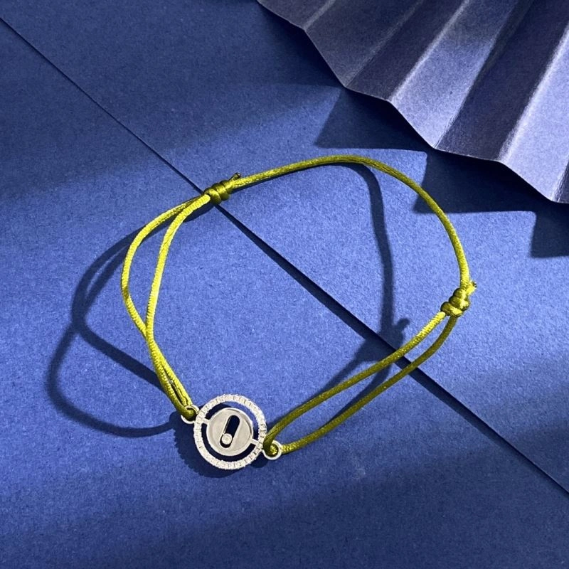 Accurate model Messika Bracelets