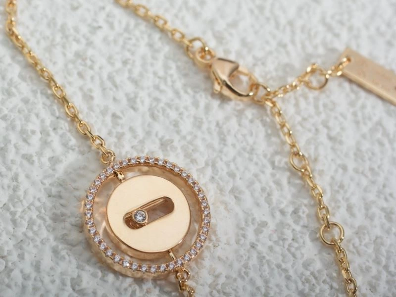 Indistinguishable Messika Bracelets