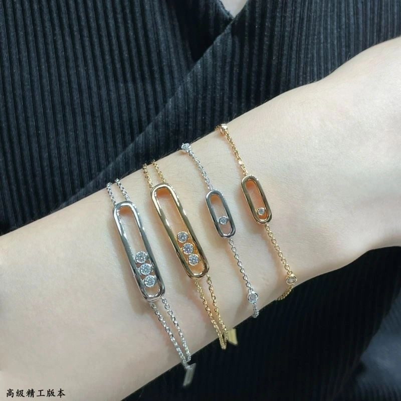 Accurate model Messika Bracelets