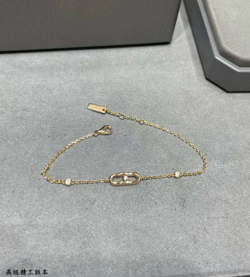 Accurate model Messika Bracelets