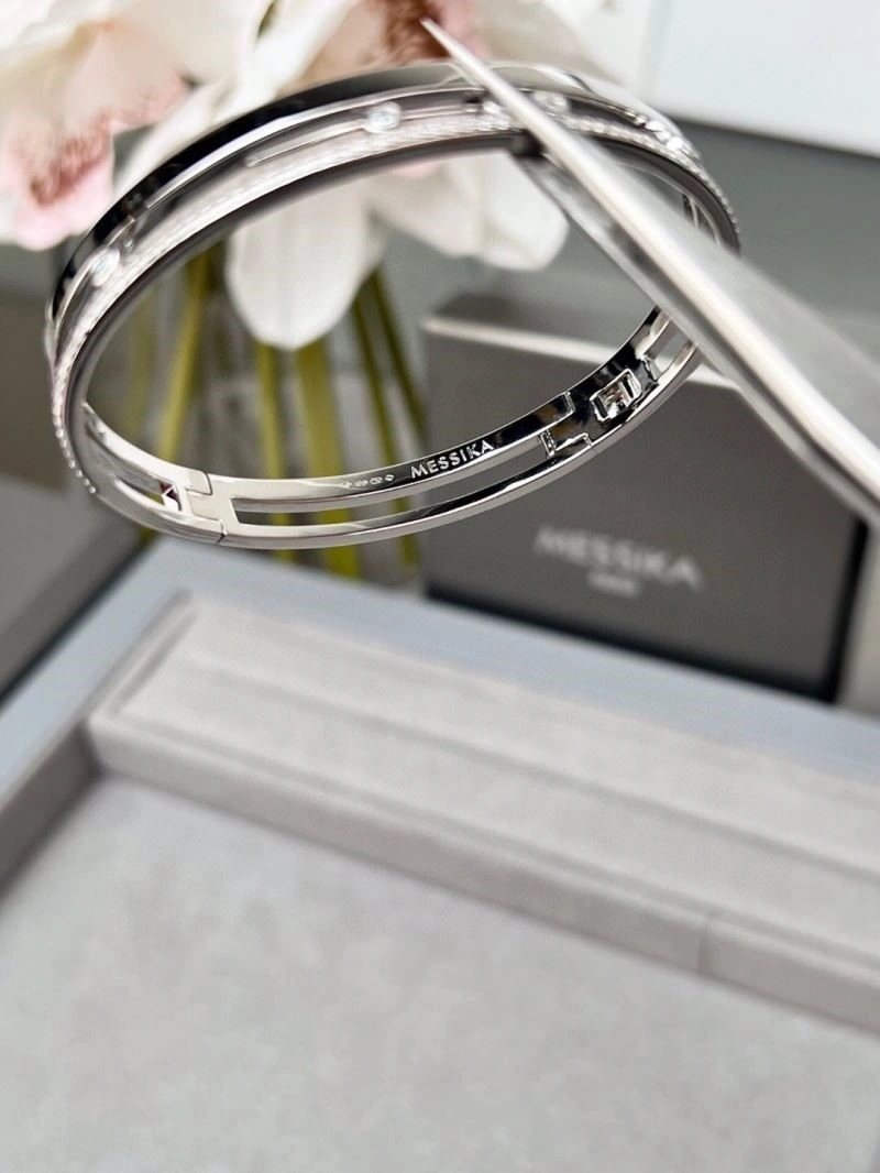 Brand-authenticated Messika Bracelets