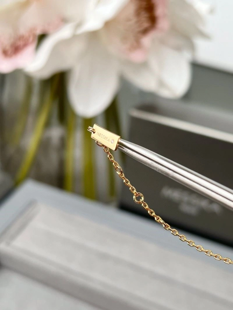 Brand-authenticated Messika Bracelets