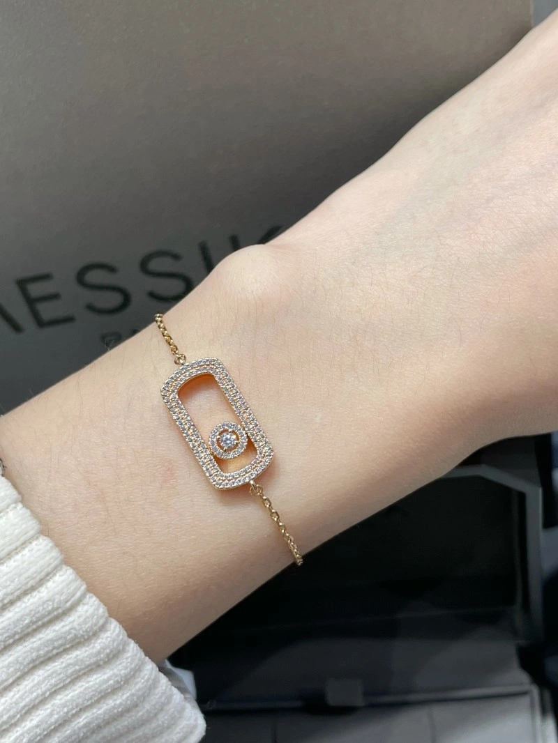 Indistinguishable Messika Bracelets