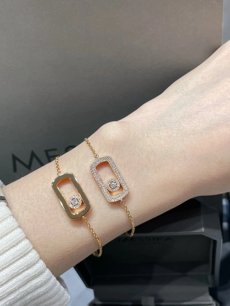 Indistinguishable Messika Bracelets