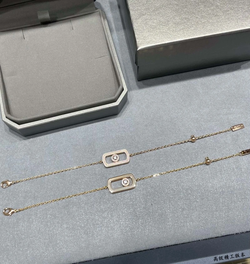 Indistinguishable Messika Bracelets