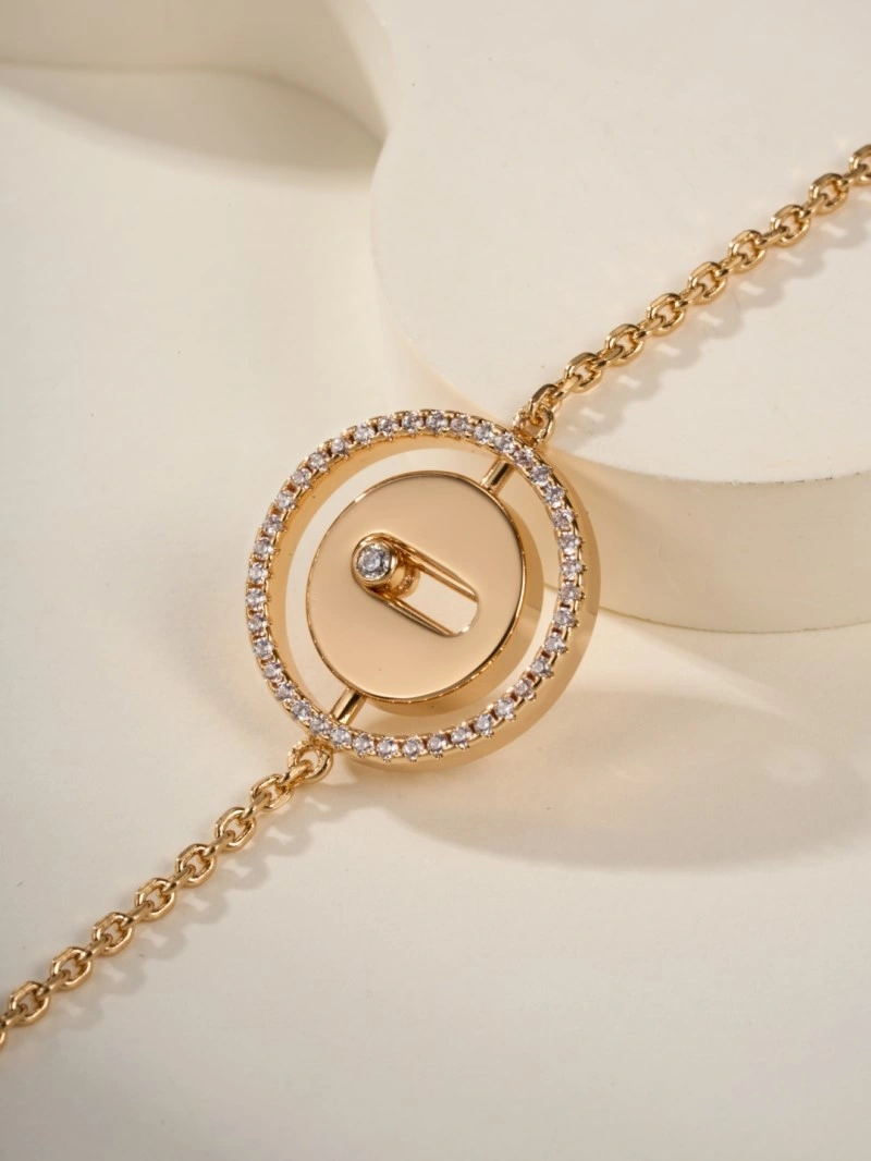 Indistinguishable Messika Bracelets