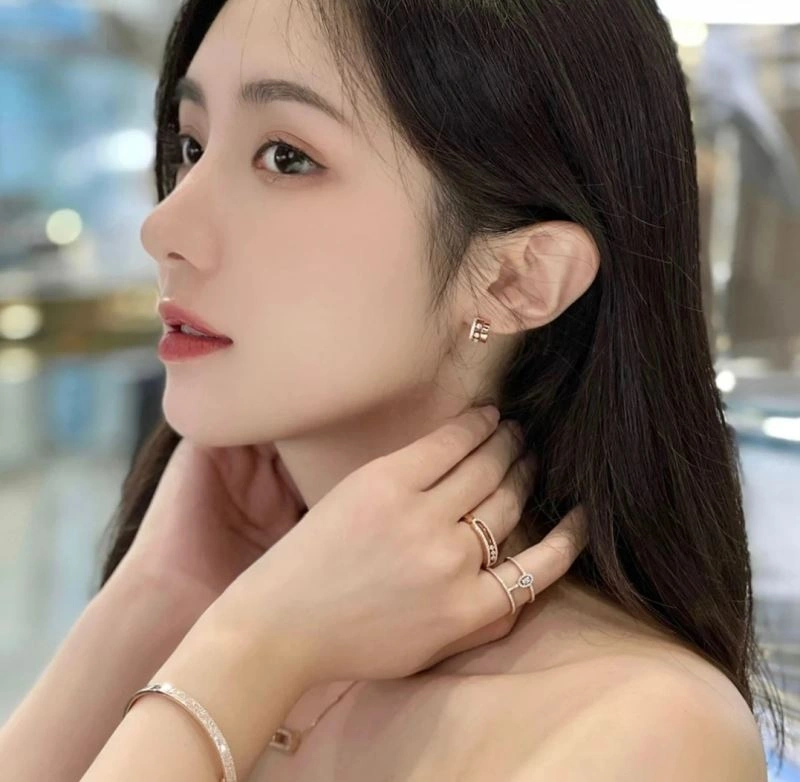 1:1 copy Messika Earrings