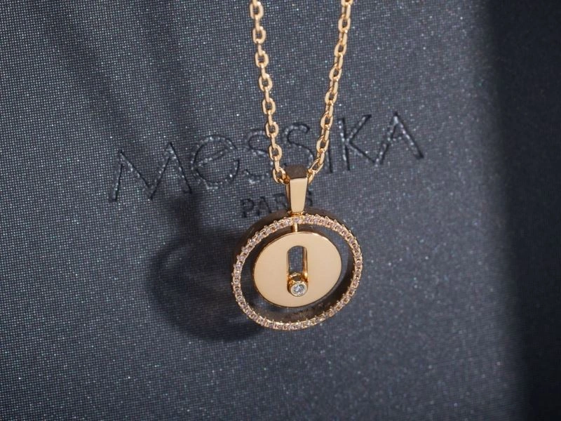 Bargain Messika Necklaces