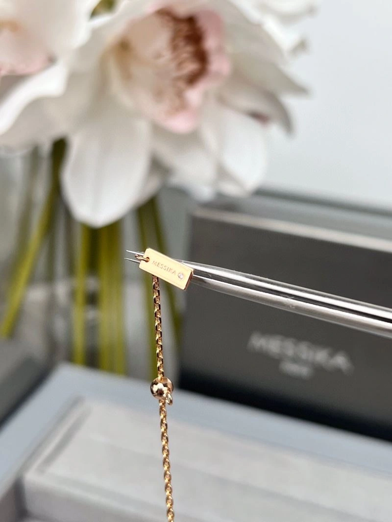 High fidelity Messika Necklaces