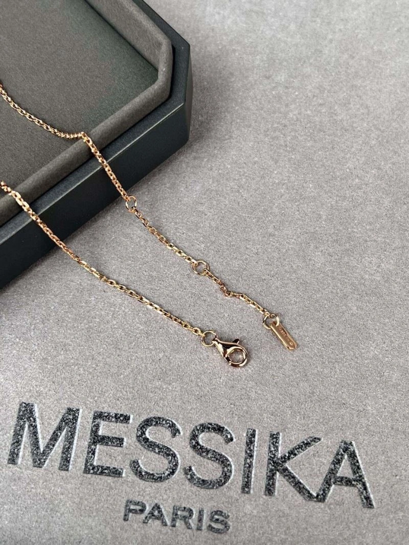 Low-cost Messika Necklaces