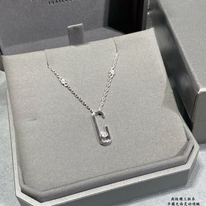 Indistinguishable Messika Necklaces
