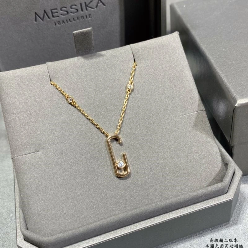 Indistinguishable Messika Necklaces