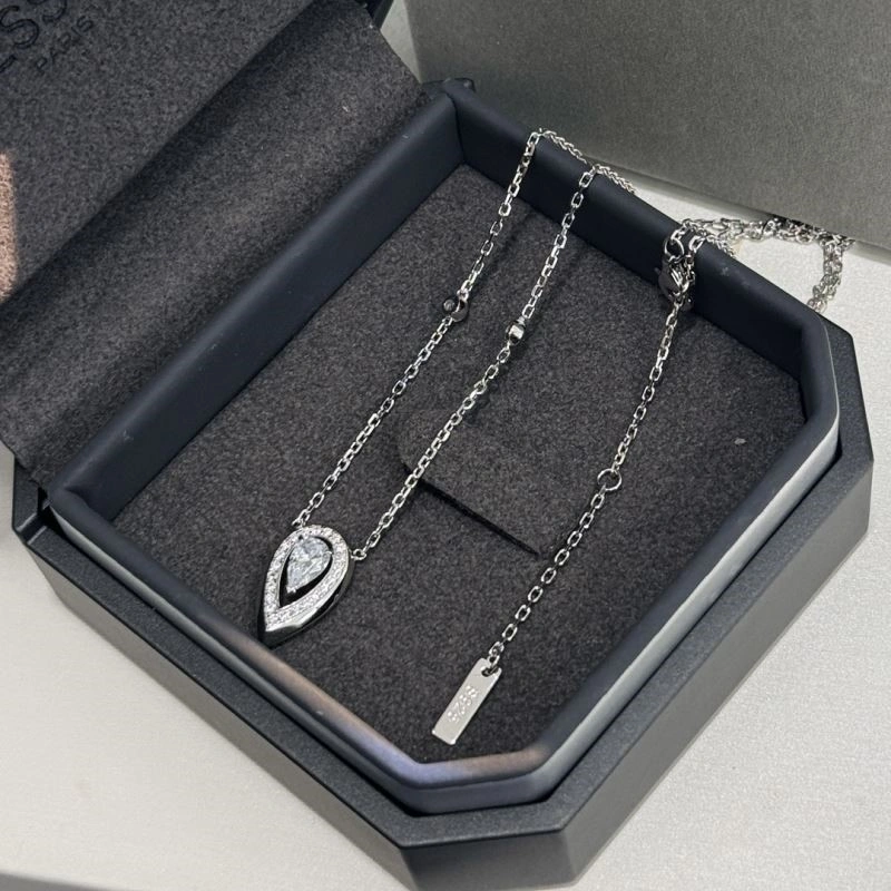 High fidelity Messika Necklaces