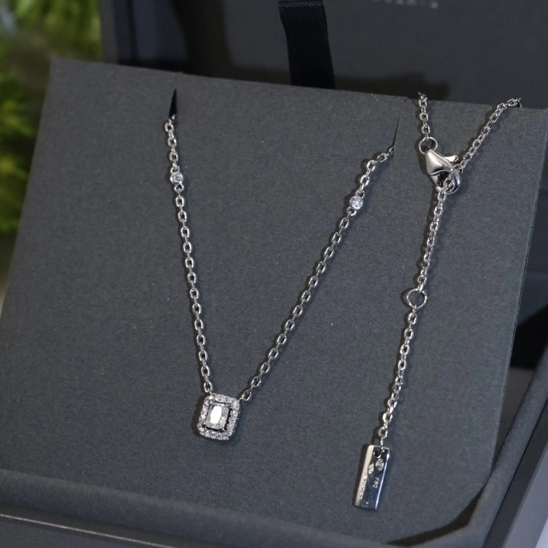 Factory-made Messika Necklaces