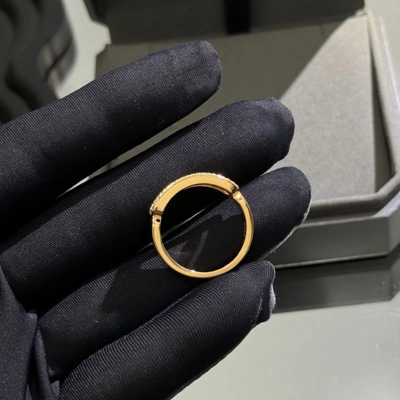 Inexpensive Messika Rings
