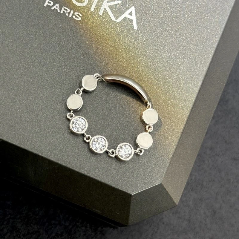 Cut-rate Messika Rings