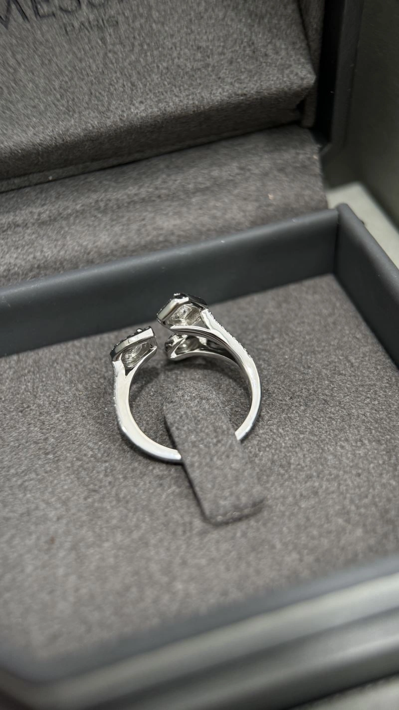 Top match Messika Rings