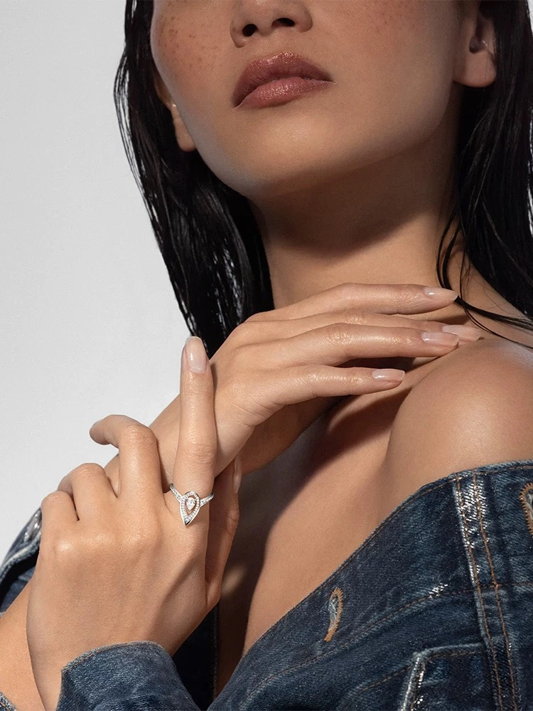 Low-cost Messika Rings