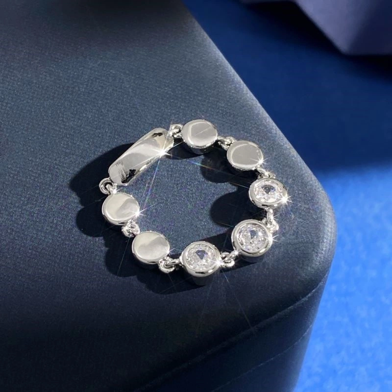 Mirror quality Messika Rings