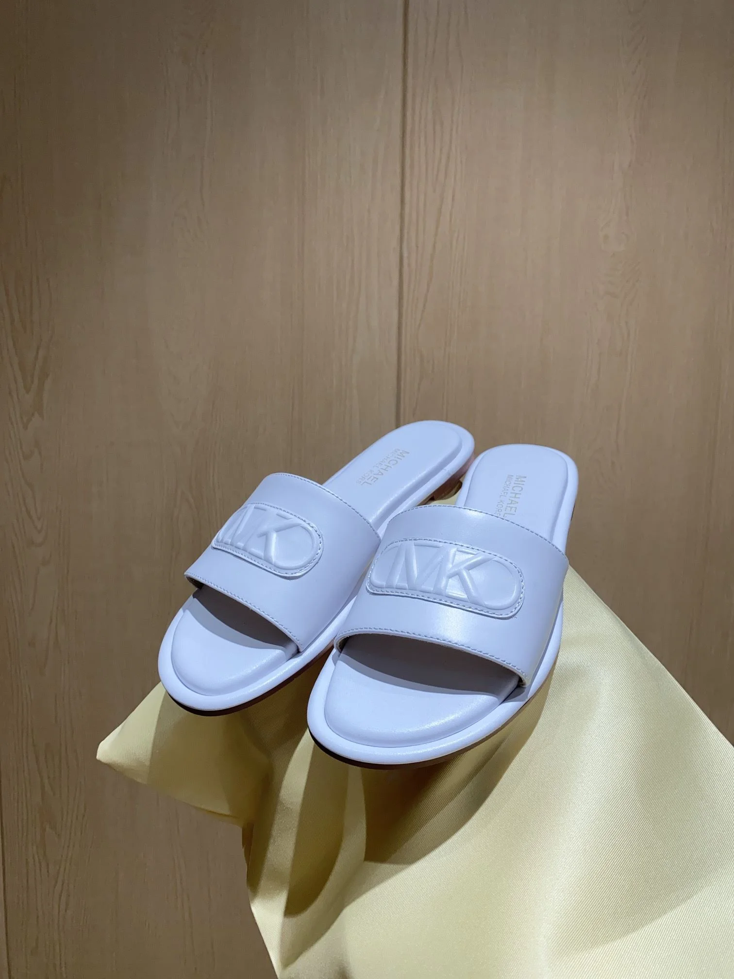 Official Michael Kors Sandals