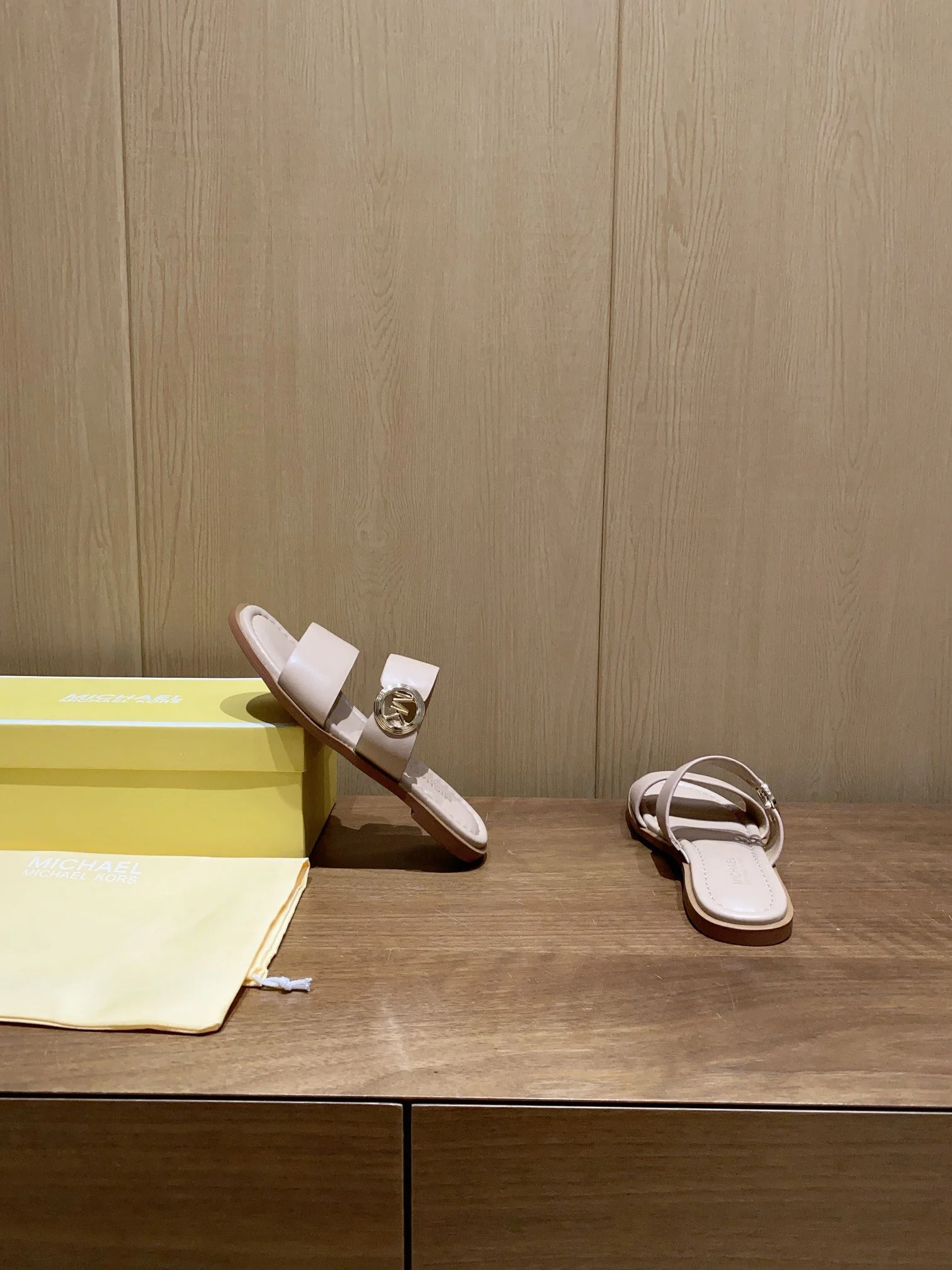 Factory-made Michael Kors Sandals