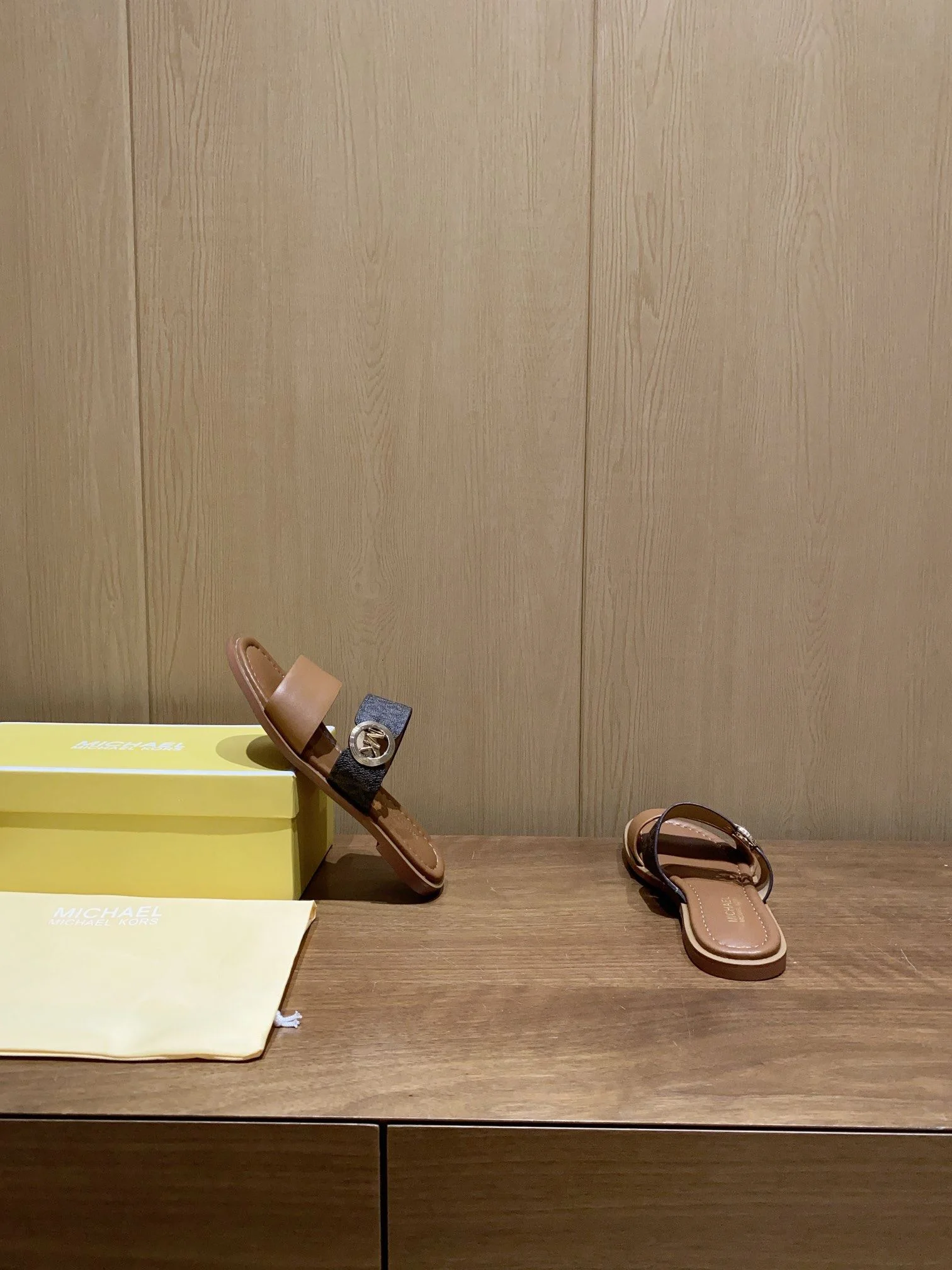 High accuracy Michael Kors Sandals