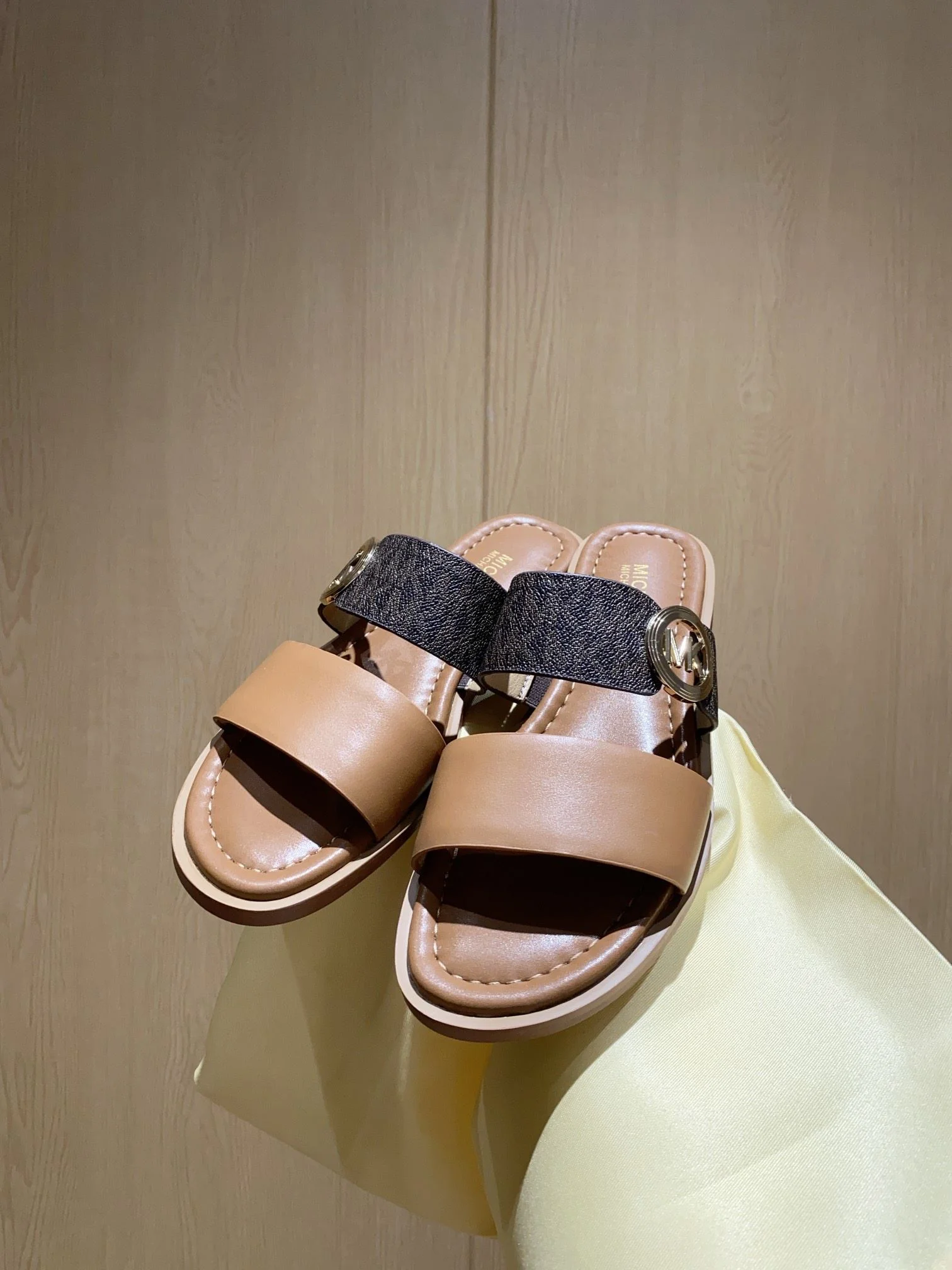 High accuracy Michael Kors Sandals
