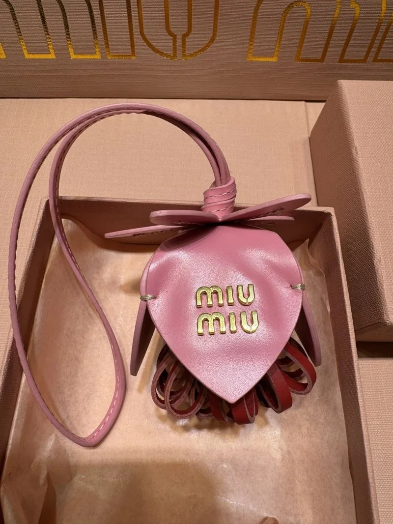Low-cost Miu Miu Accessories