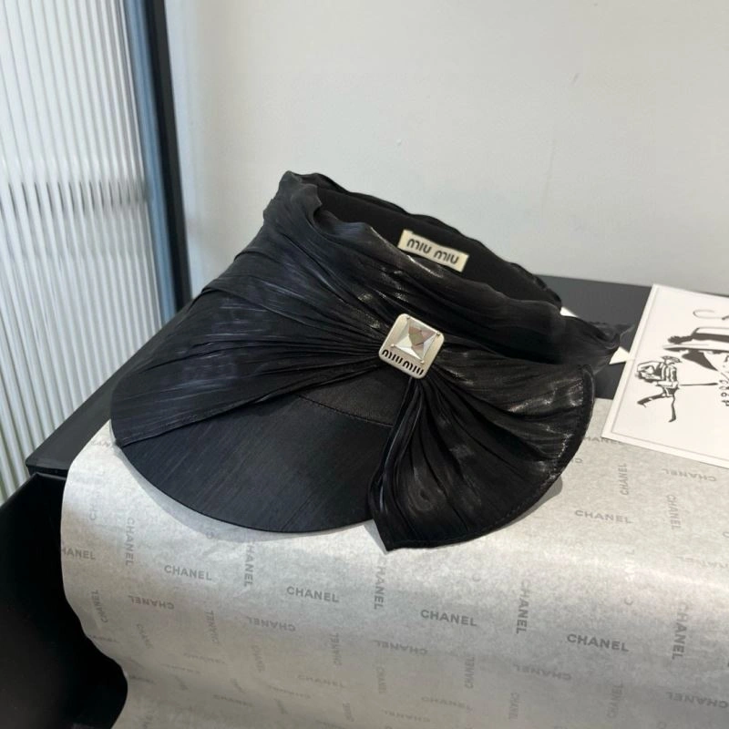 Exact replica Miu Miu Caps
