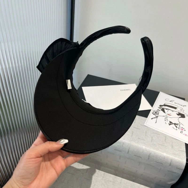 Exact replica Miu Miu Caps