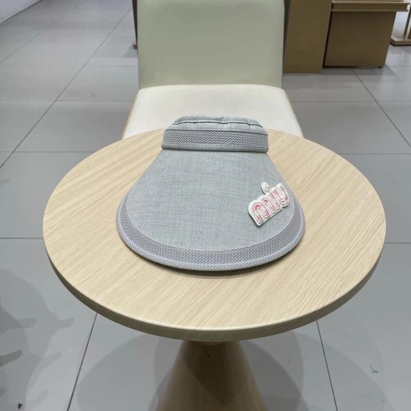 Accurate model Miu Miu Caps