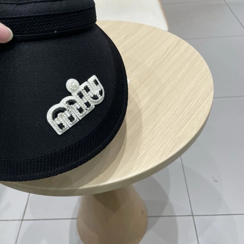 Exact replica Miu Miu Caps