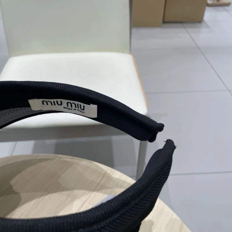 Exact replica Miu Miu Caps