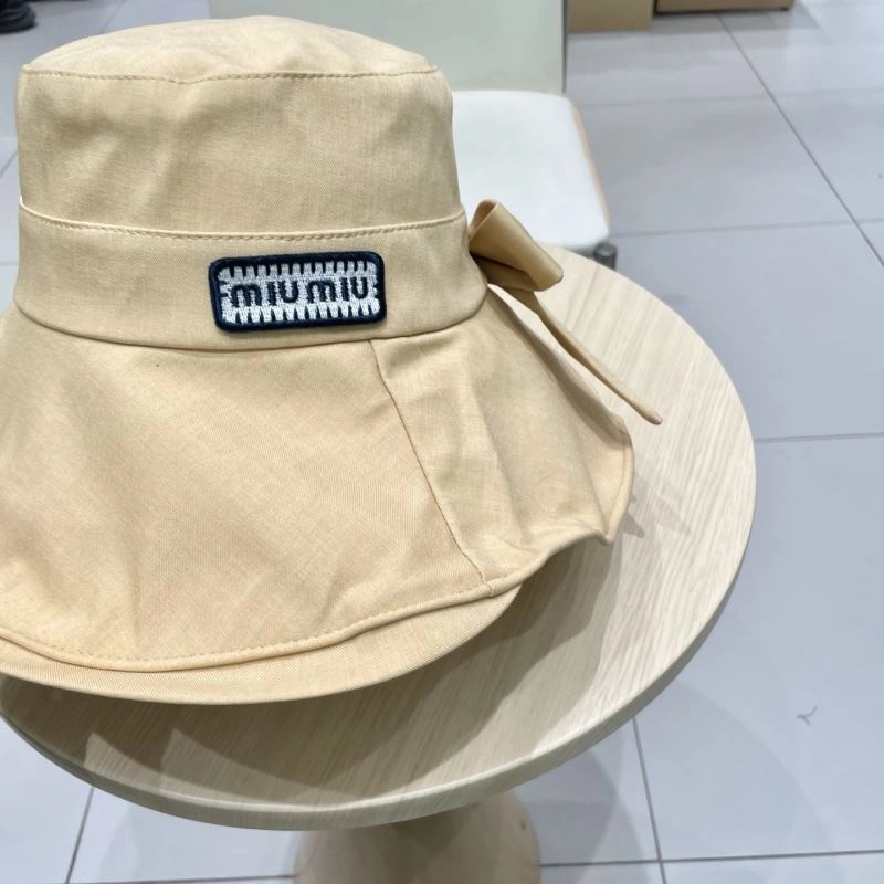 Top match Miu Miu Caps