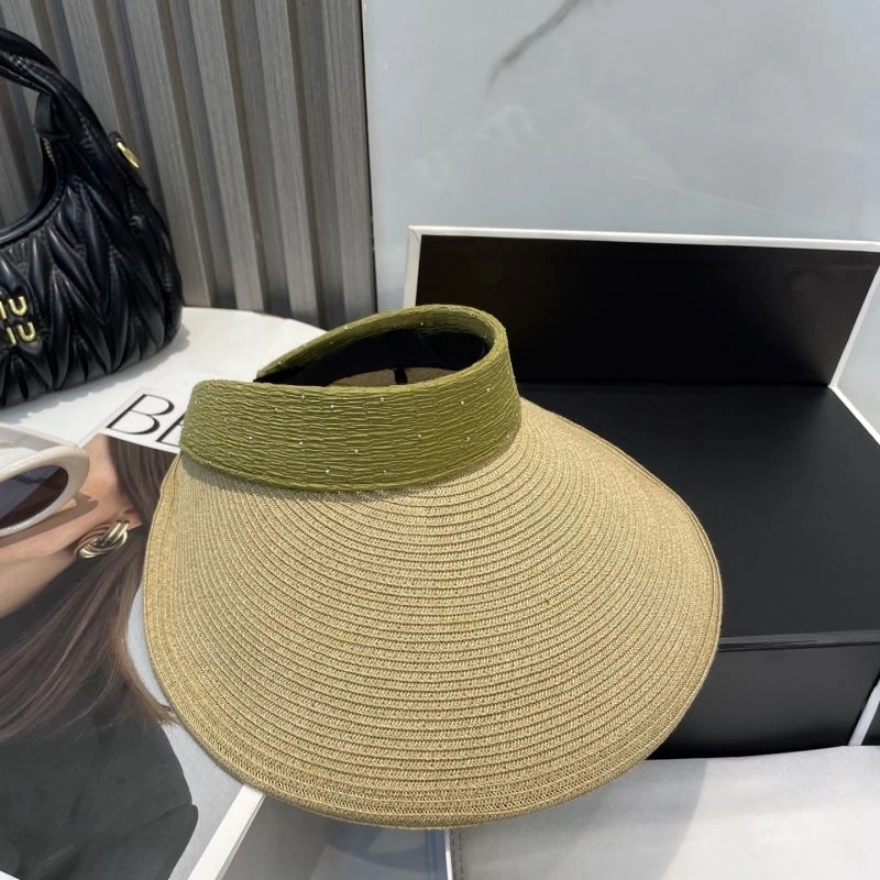 Top mirror Miu Miu Caps