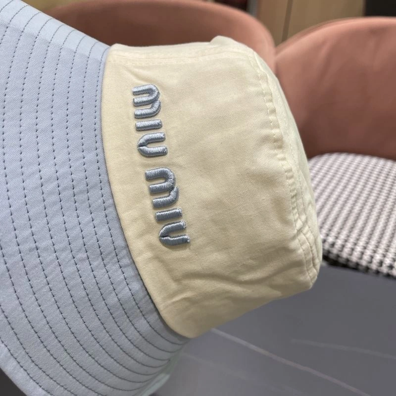 Brand-original Miu Miu Caps