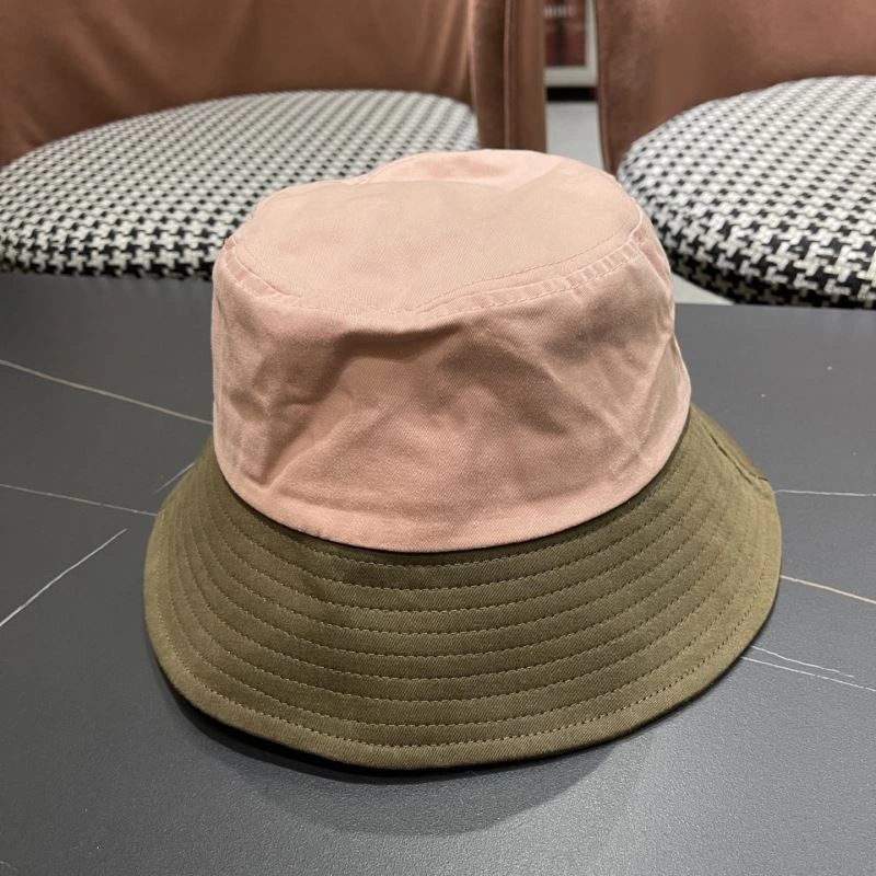 Brand-original Miu Miu Caps
