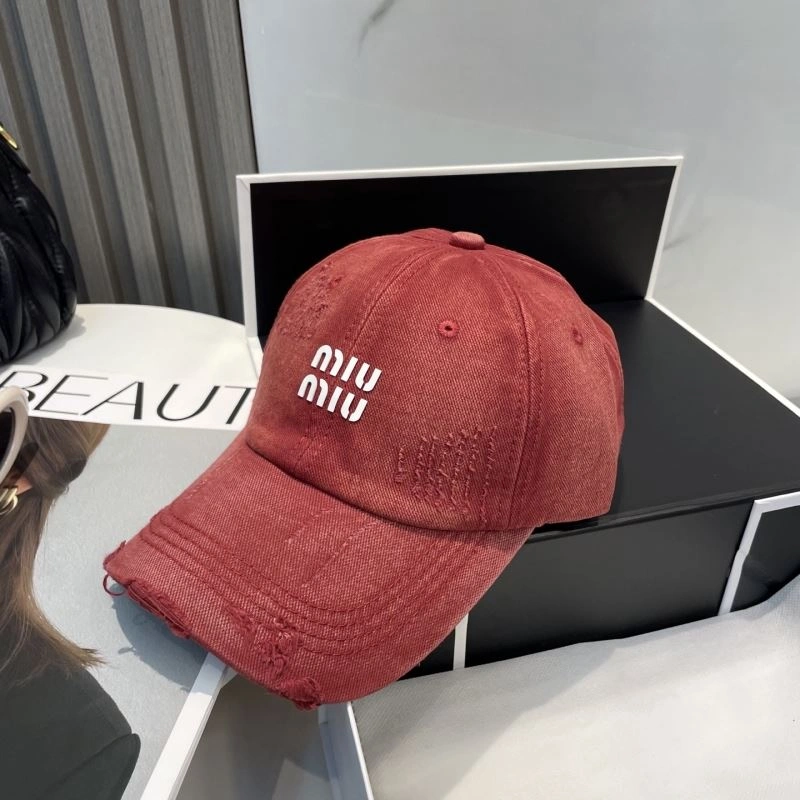 Top match Miu Miu Caps