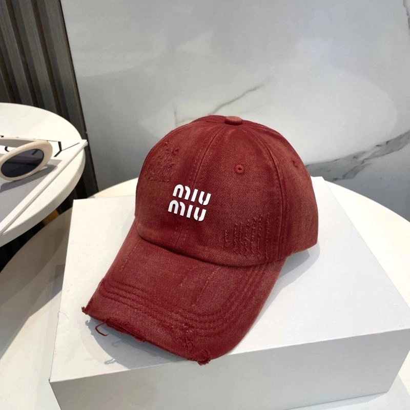 Top match Miu Miu Caps