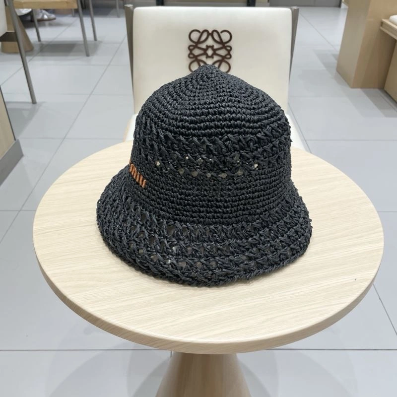 Accurate model Miu Miu Caps