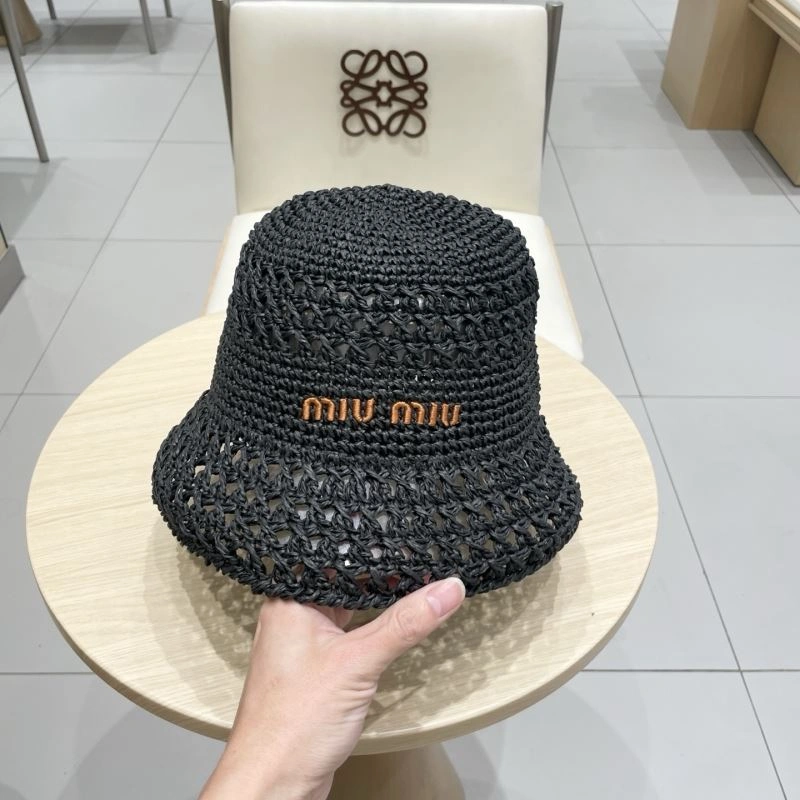 Accurate model Miu Miu Caps
