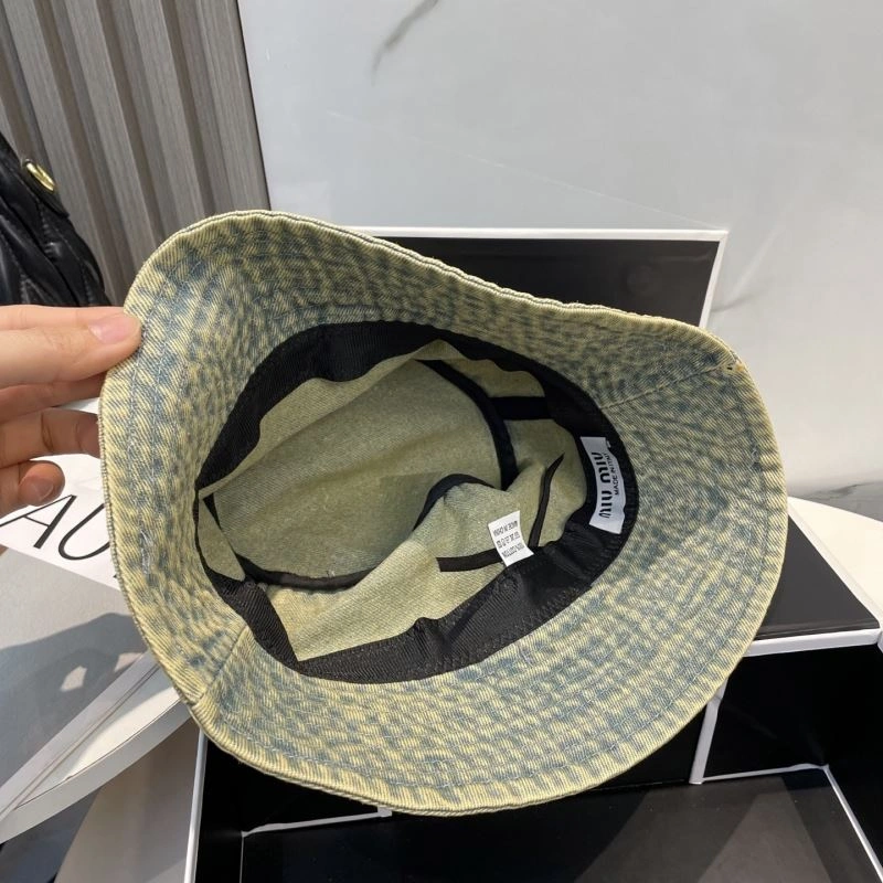 Top match Miu Miu Caps