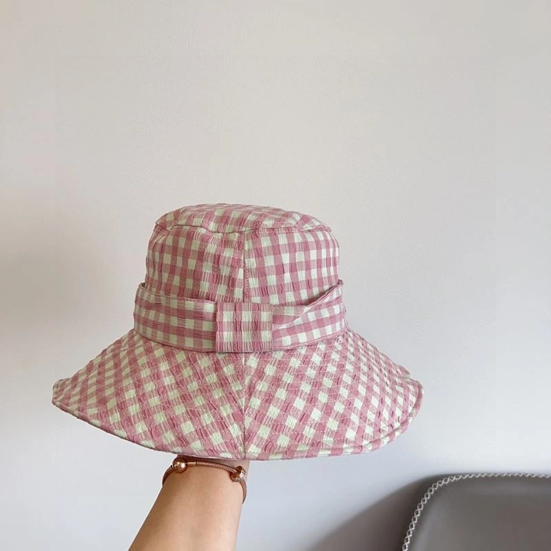 Top mirror Miu Miu Caps