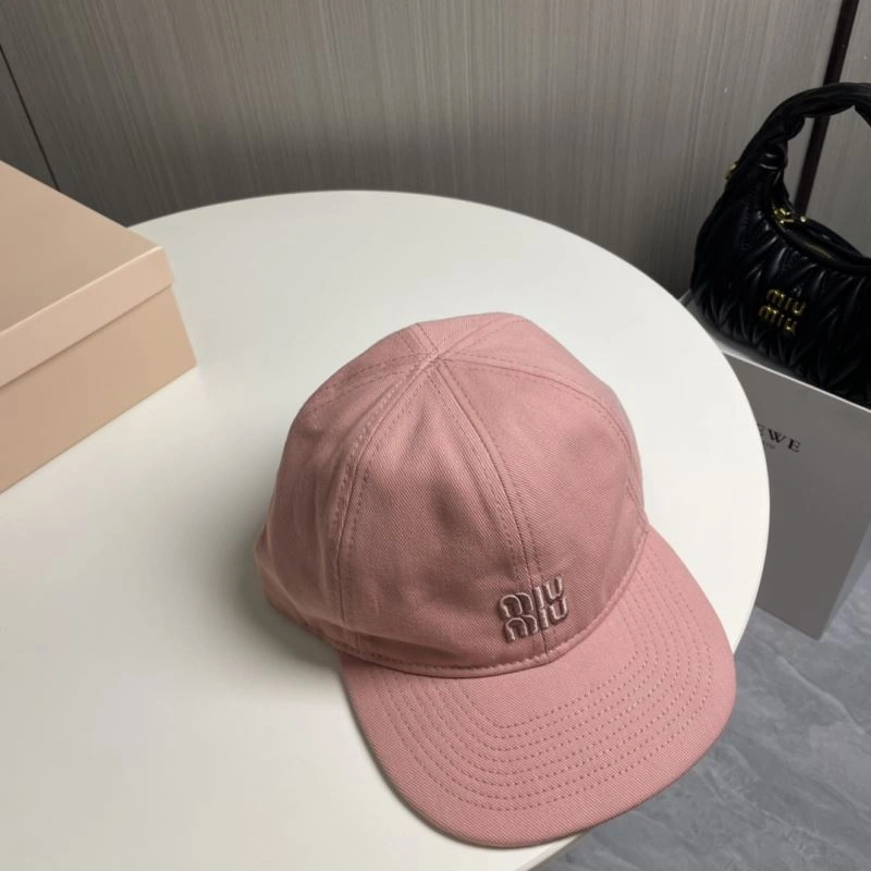 Accurate model Miu Miu Caps