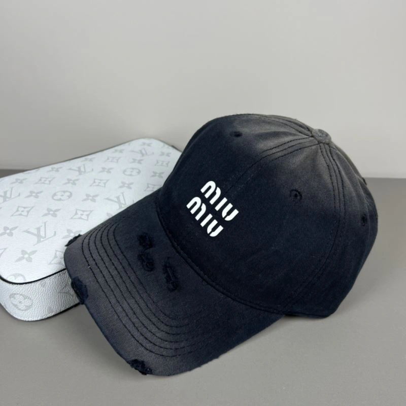 Brand-original Miu Miu Caps